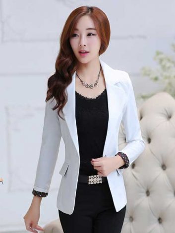Inspirasi Blazer Wanita Agar Tampil Makin Cantik - Hai Gadis