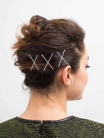 20 Inspirasi Hairstyle Dengan Jepit Rambut Kekinian Agar Terlihat Cantik