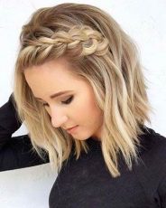 15 Model Gaya Rambut Untuk Rambut Tipis Agar Terlihat Tebal