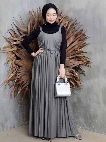 32 Inspirasi Outfit Dengan Overall Yang Kece, Stylish Dan Kekinian