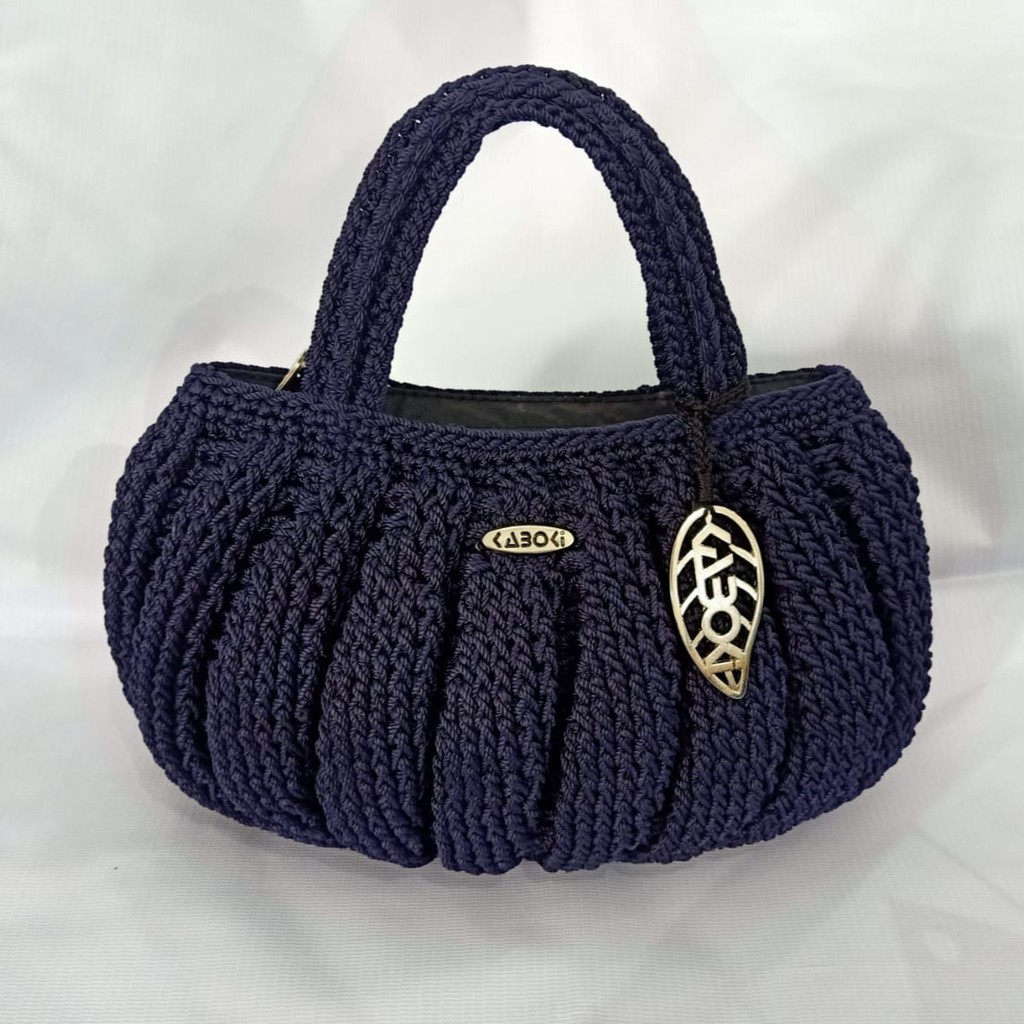 Model Tas Rajut Terbaru 2021 Untuk Membantumu Tampil Makin Stylish