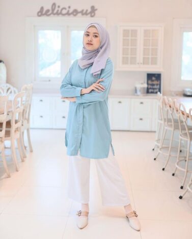 Mix and Match Warna Biru Muda yang Cocok untuk Berbagai Acara